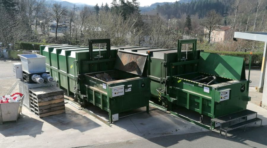 Location de bennes, bacs et compacteurs pour professionnels et ...